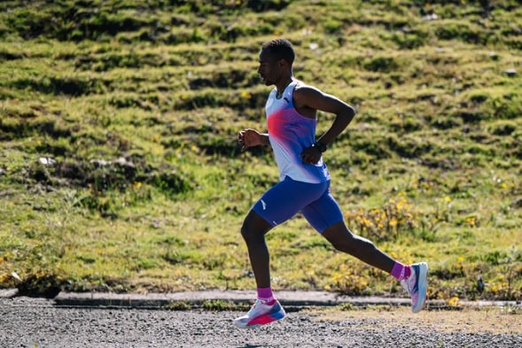 Bekele regresa con 42 años al Maratón de Valencia con un contrato ...